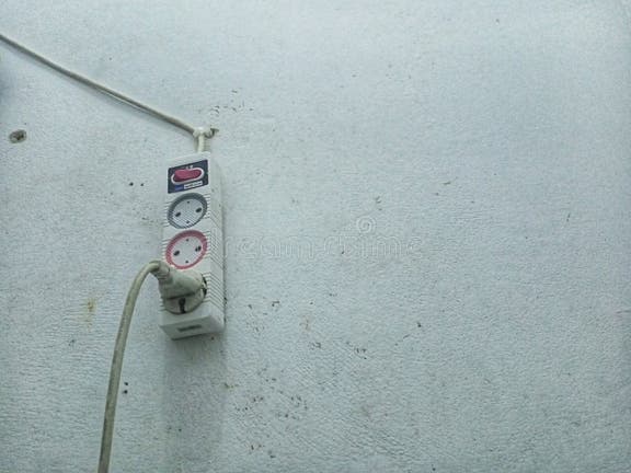 Three Hole Power Terminal with on of Button, 5 Meter Long Cable in My ...