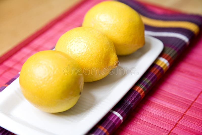 Three Lemons on Platter, Close Up Stock Image - Image of juicy ...