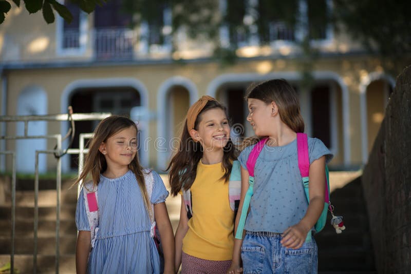 Girls leaving a car stock photo. Image of girls, smile - 33477758