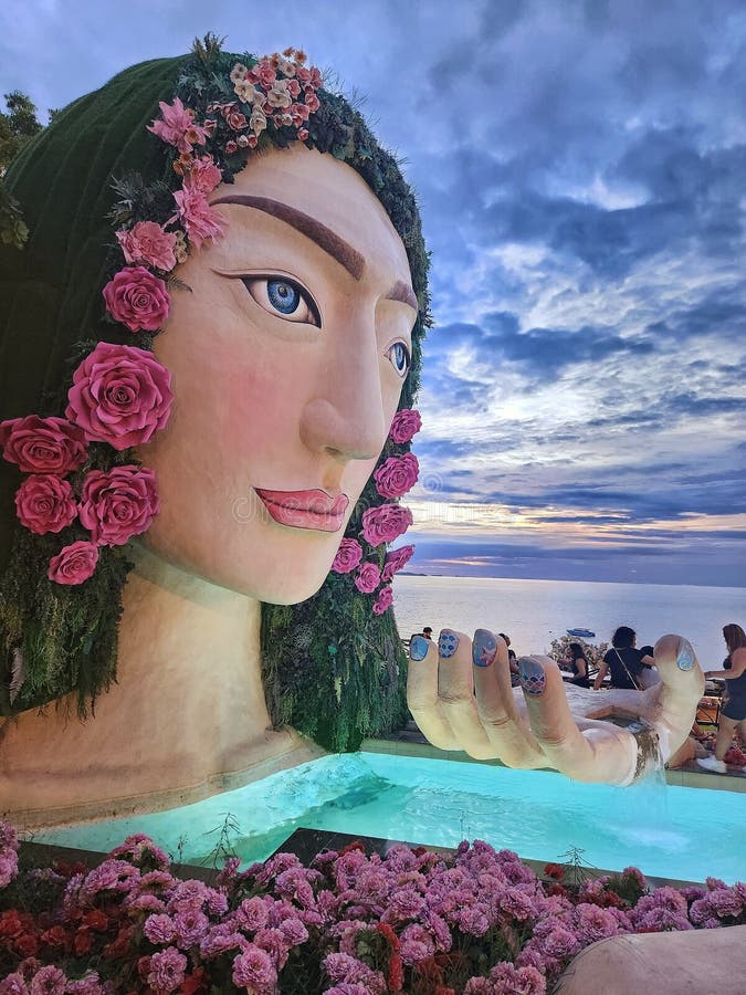 Three Mermaids Restaurant, Pattaya Thailand Editorial Photo - Image of ...