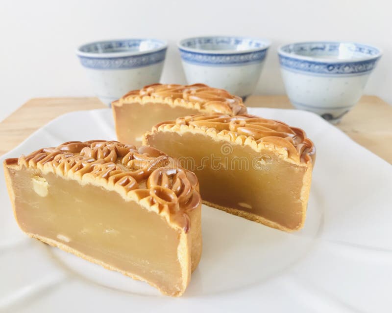 236 Half Cut Mooncake Stock Photos - Free & Royalty-Free Stock Photos ...