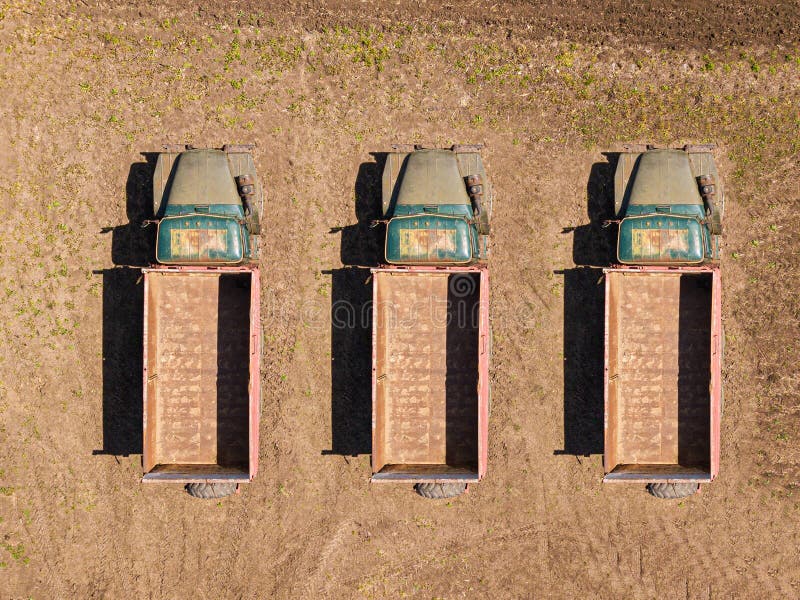 194 Farm Delivery Trucks Stock Photos - Free & Royalty-Free Stock ...