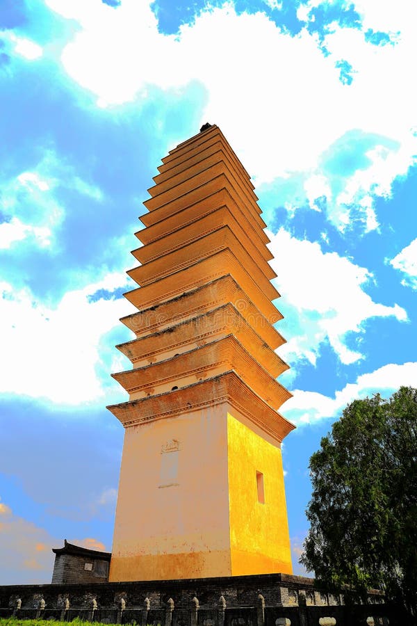 The Three Pagoda of Chong Sheng Temple Stock Image - Image of ... The Three Pagoda of Chong Sheng Temple Stock Image - Image of ...