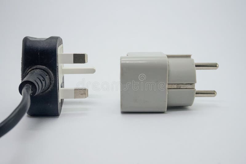 Three Pin Electric Plug and Universal Adapter Adapter Plug Socket Plug ...