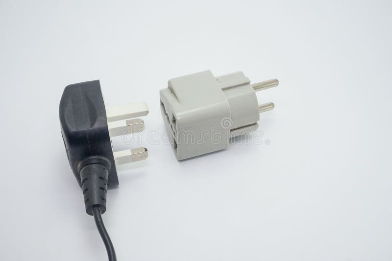 Three Pin Electric Plug and Universal Adapter Adapter Plug Socket Plug ...