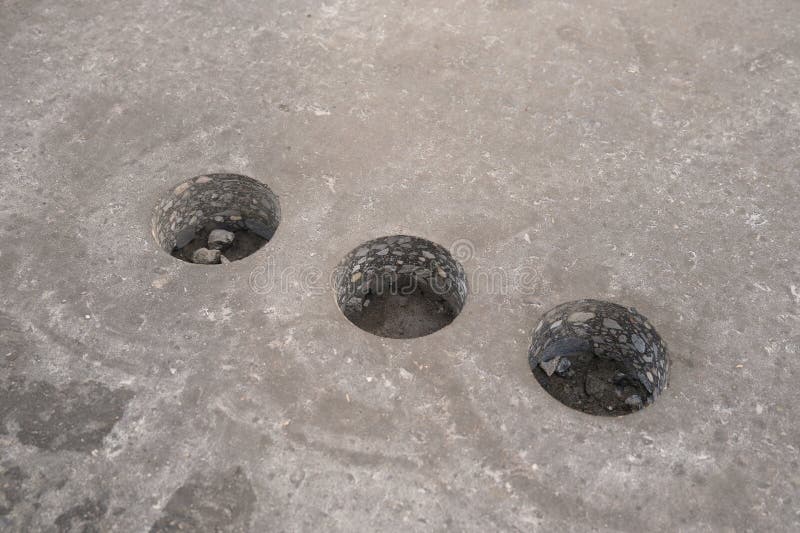 182 Stone Road Thickness Stock Photos - Free & Royalty-Free Stock ...