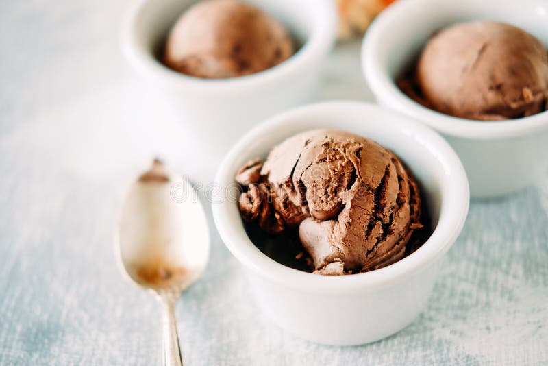 Three Scoops of Dark Chocolate Ice Cream Sundae with Sweet Flora Stock ...