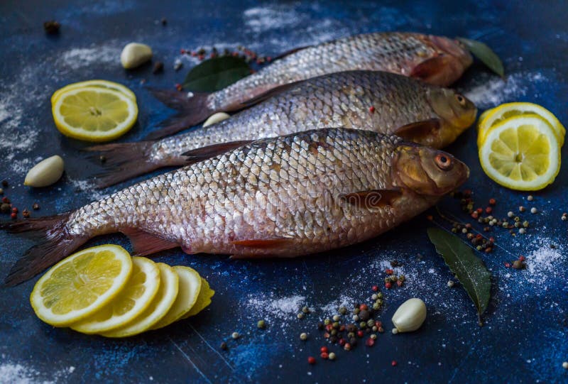 Three Silver Roach Caught in the River, Ready To Be Cooked Stock Photo ...