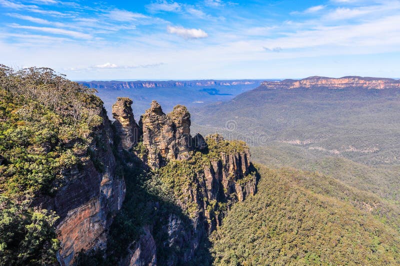 Three Sisters Rocks in Blue Mountains, Australia Stock Image - Image of ...