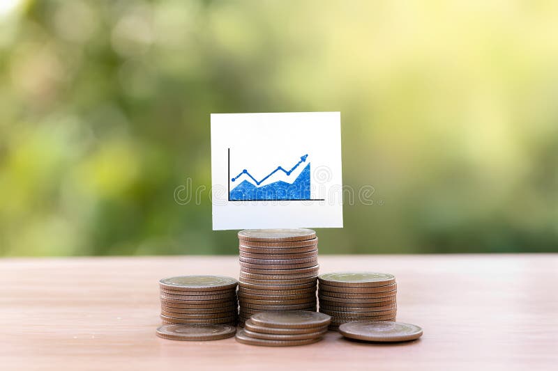 Three Stacks of Coins with a Arrow Pointing Upwards Stock Illustration ...