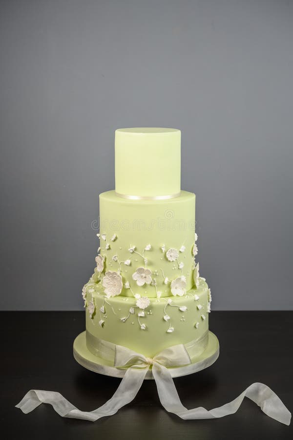 Three tier wedding cake stock photo. Image of fresh - 282508158