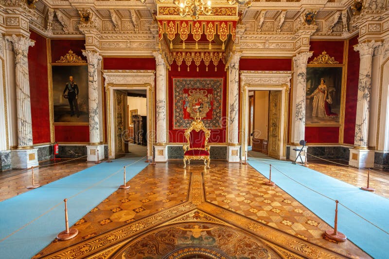 672 Castle Throne Room Interior Stock Photos - Free & Royalty-Free ...