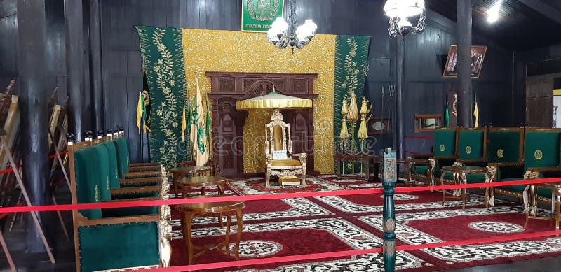 The Throne of the King Java Stock Image - Image of estate, screenshot ...