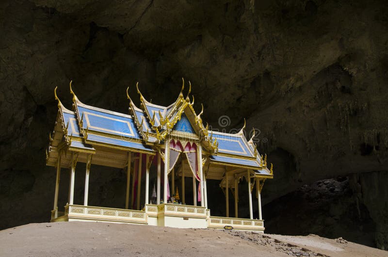 The throne in the cave stock image. Image of palace, outdoor - 5404583