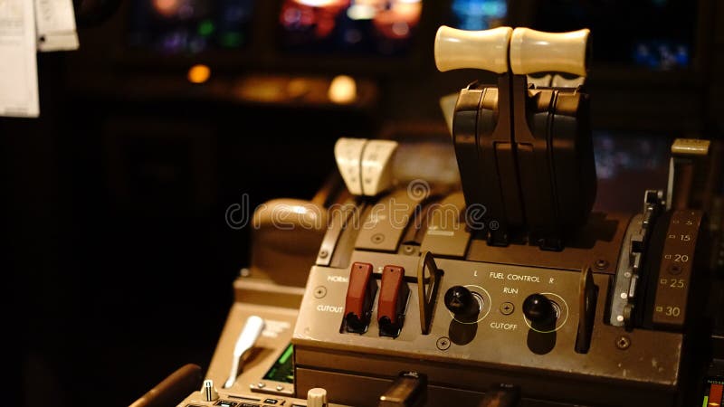 Boeing 737 Throttle Quadrant Stock Image - Image of piloting ...