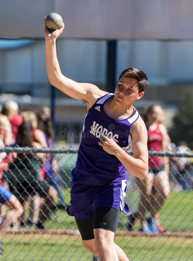 Throwing the Shot editorial stock image. Image of athlete - 86266674