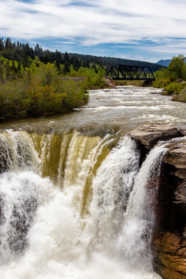 Thunder Water Over the Falls in Early Spring. Lundbeck Falls PRA ...