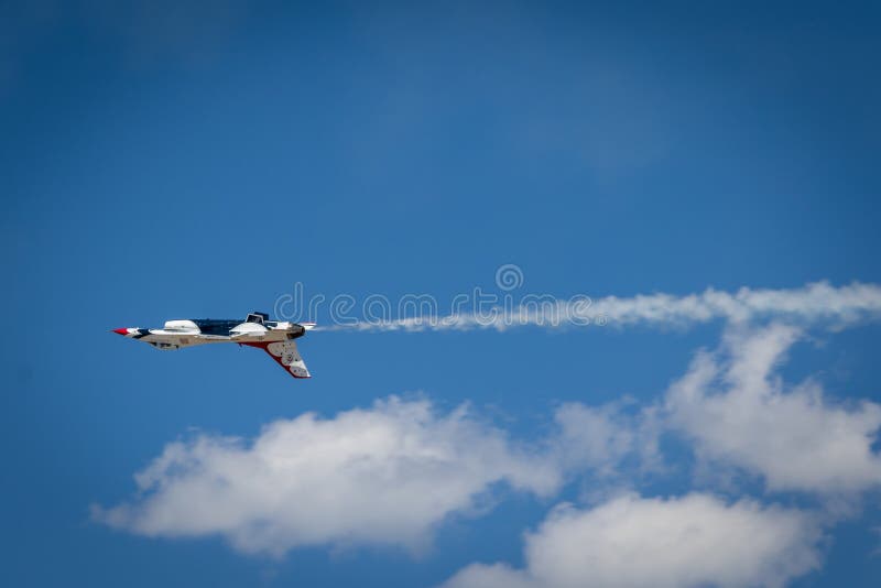 United States Air Force Thunderbirds Jet Editorial Photo - Image of ...