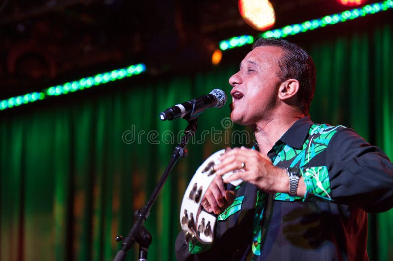 Daniel Ho, Tia Carrere photographie éditorial. Image du presse - 22860582