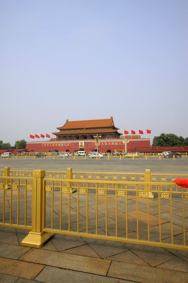 Tiananmen Square in Beijing Editorial Stock Image - Image of beijing ...