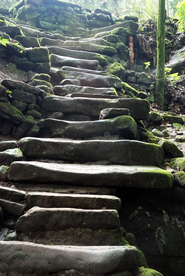Tiantai Mountain paths stock photo. Image of sichuan, steps - 3807216