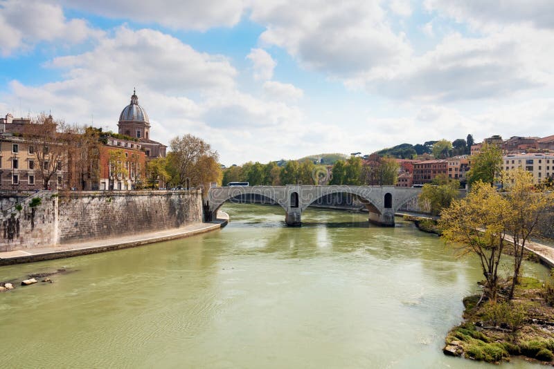 Tiber river in Rome stock image. Image of capital, bird - 29834197