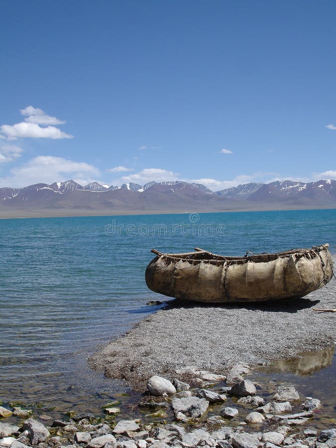 Tibet - lago Namtso foto de stock. Imagem de foreground - 96461210