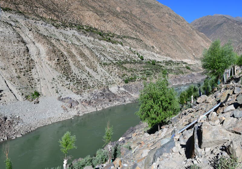 161 Fotos de Stock de O Rio Brahmaputra Tibet China - Fotos de Stock ...