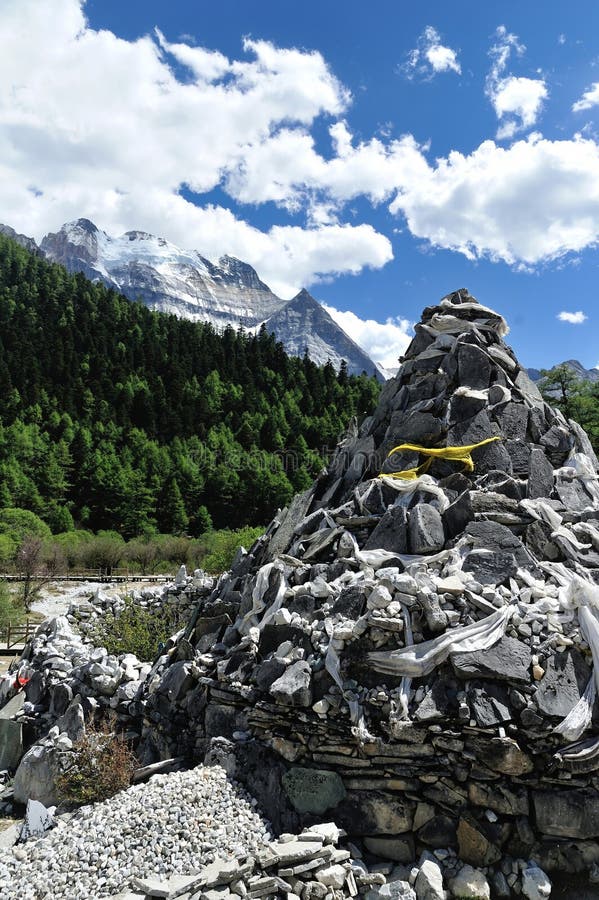 Tibet Snow Mountain with Mani Dui Stock Photo - Image of high, white ...