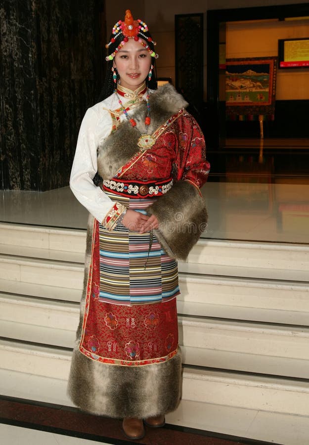 Orang ulu editorial stock image. Image of sarawak, long - 26767709