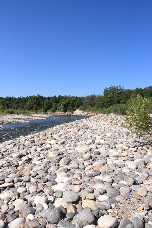 Ticino River stock image. Image of park, water, vertical - 26651739