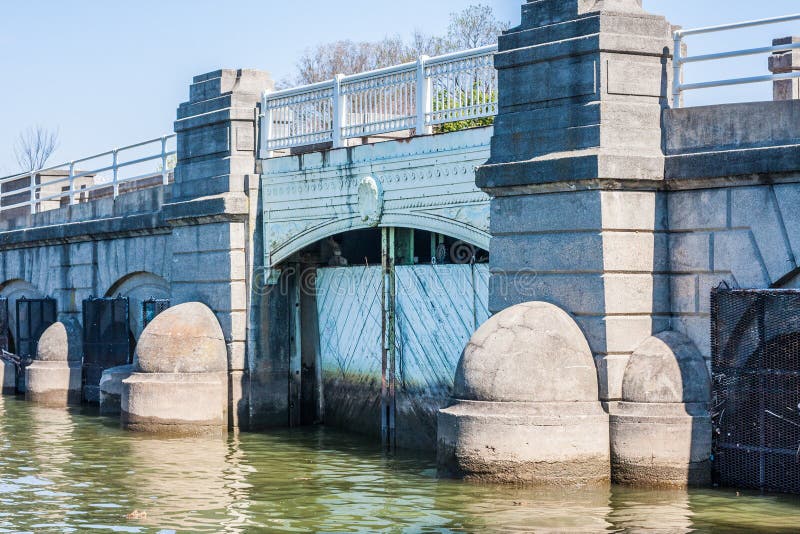 Tidal Basin Bridge Gate stock image. Image of wood, concrete - 39706941