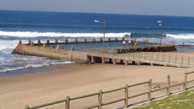 Tidal Wave Pool editorial image. Image of wave, bluff - 77930395