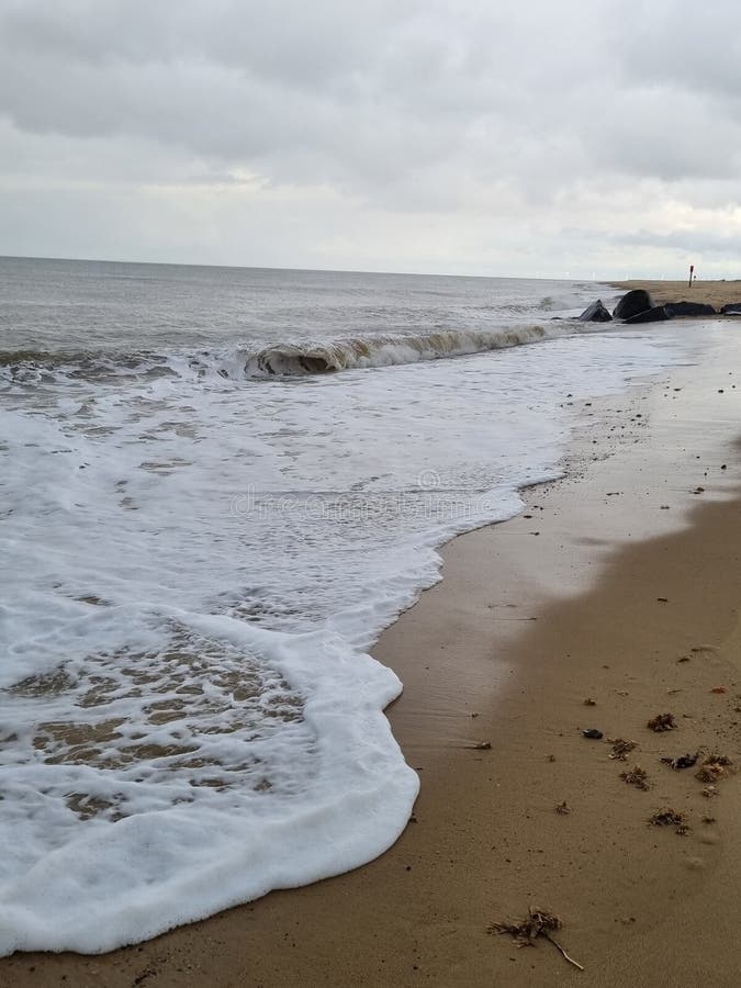 Tide Washes in on a Sandy Beach Stock Photo - Image of tide, seascapes ...