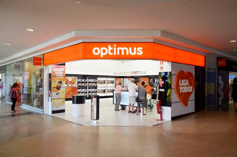 Tienda De Las Telecomunicaciones De Optimus Fotografía editorial ...