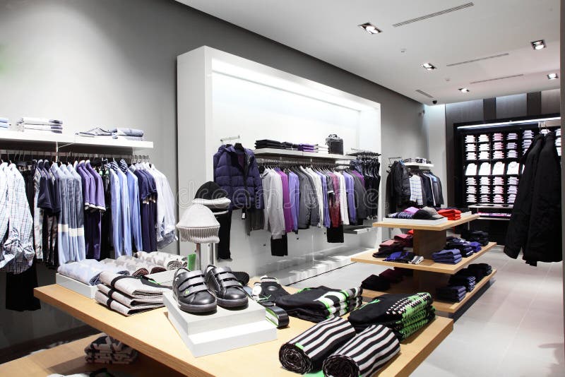 Tienda Moderna Y De La Moda De La Ropa Imagen de archivo - Imagen de ...