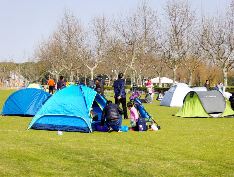 Tiendas Dentro Del Parque Del Siglo Foto editorial - Imagen de ...