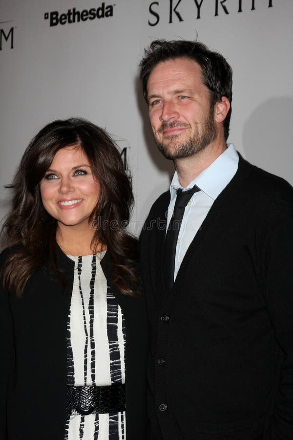 Tiffani Thiessen editorial photo. Image of tiffani, skyrim - 22705386
