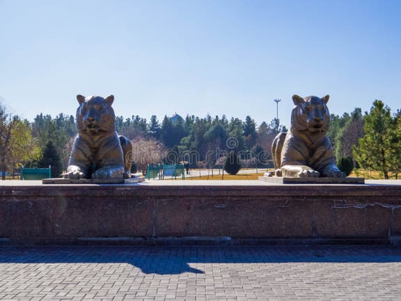 Tigers Monument in Samarkand Editorial Photo - Image of samarkand ...