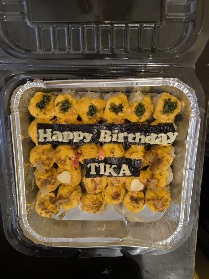 Tika S Birthday Cakes, Dimsum Neatly Arranged in a Box Stock Image ...
