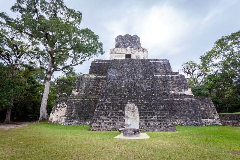 Tikal imagen de archivo. Imagen de tropical, guatemala - 84981009