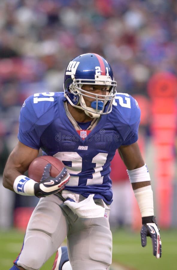 Tiki Barber editorial photography. Image of back, 2001 - 73710377