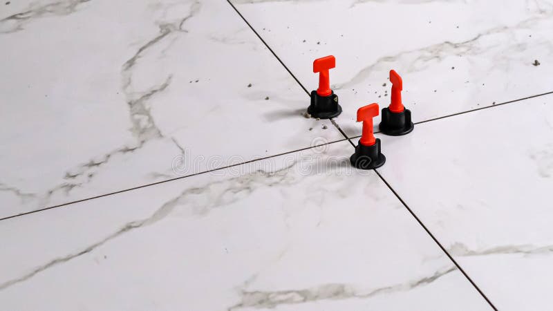 Tile Leveling Wedges, Toothed Spatula for Professional Tile Laying ...