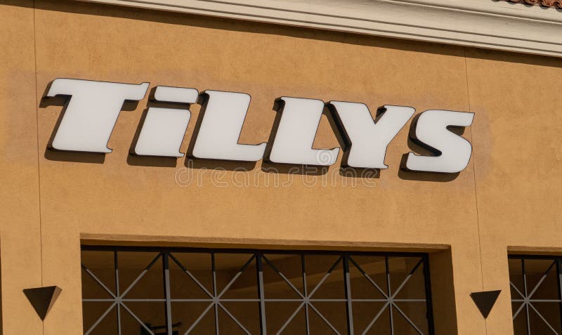 Tillys Store editorial image. Image of location, clothes - 211200580