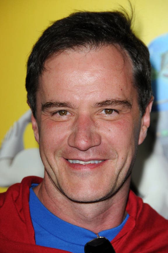 Tim DeKay bij redactionele fotografie. Image of chinees - 24725872