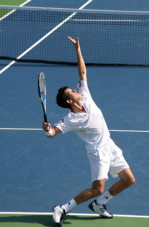 Tim Henman Serve editorial photography. Image of attention - 4236382