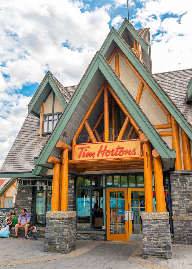 Tim Horton S Restaurant Jasper National Park Editorial Photography ...