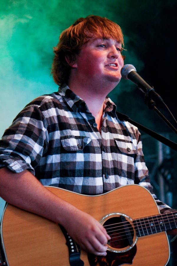 Tim Knol editorial photo. Image of concert, singer, knol - 18388241