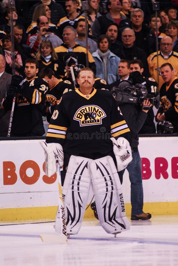 Tim Thomas, Boston Bruins editorial photography. Image of looks - 50679787