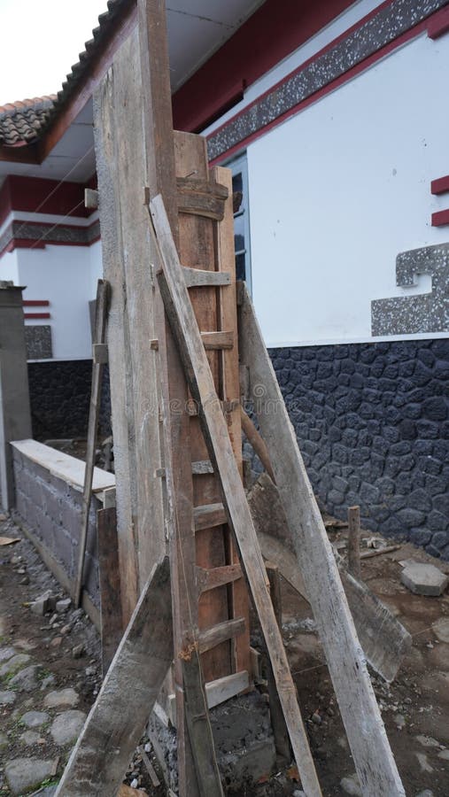 Timber Formwork with Metal Reinforcement is a Construction Method Used ...